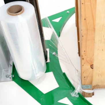 AZIMUTH 4000 Rotary Arm Pallet Wrapper - AZ-GROUP USA INC